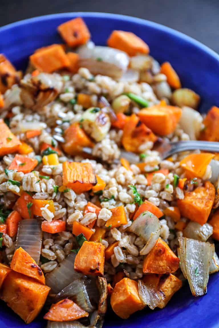Farro Salad with Roasted Vegetables - Sip Bite Go