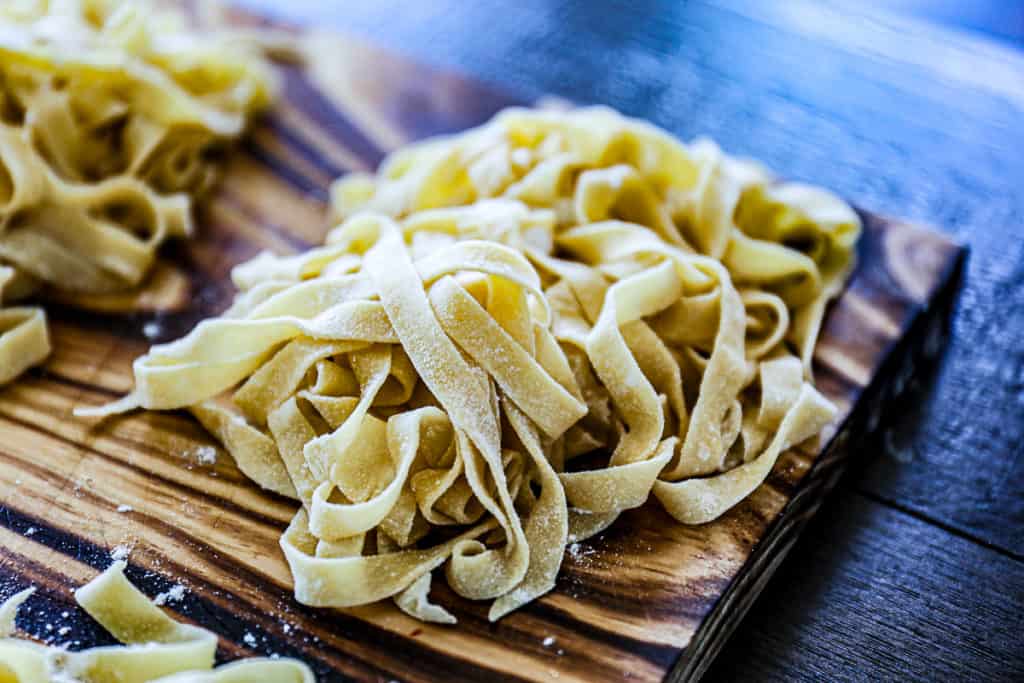 Homemade Pasta Recipe (Fettuccine, Linguini, Spaghetti) - Sip Bite Go