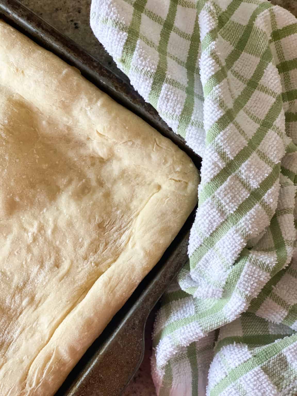 How To Par Bake Pizza Dough To Freeze Or Bake Later - Sip Bite Go