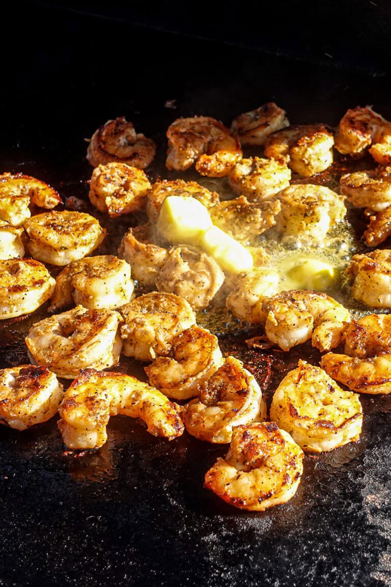 How To Cook Shrimp On The Griddle - Sip Bite Go