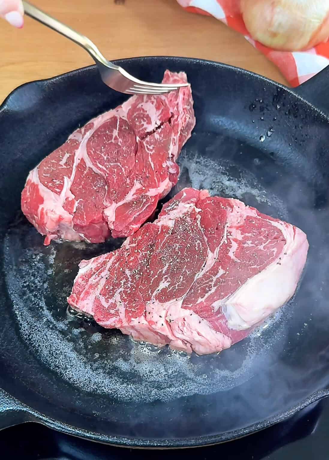 How To Cook Chuck Eye Steaks - Sip Bite Go